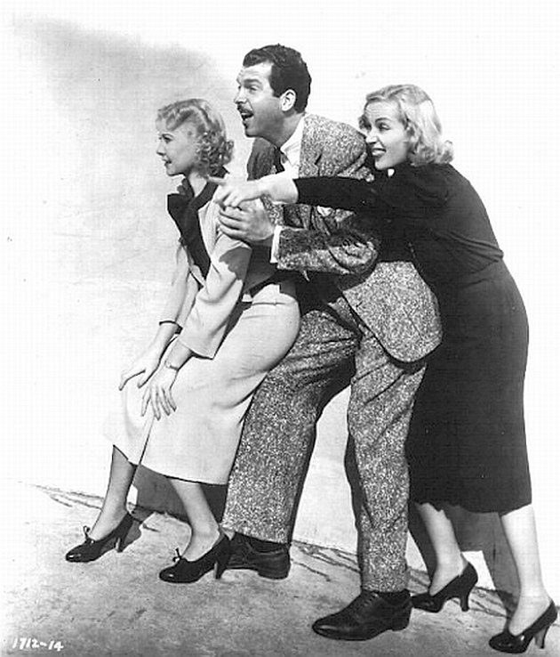 True Confession (1937) – The Blonde at the Film