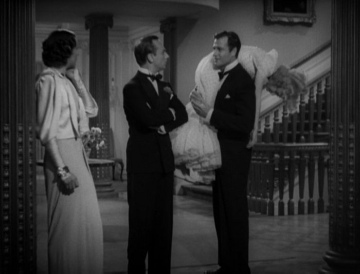 Woman Chases Man (1937) – The Blonde at the Film